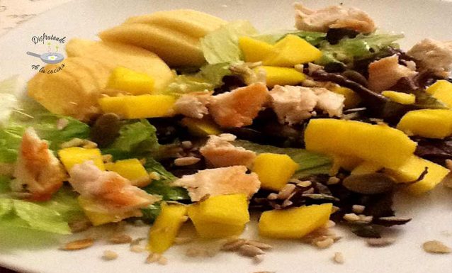 Ensalada de pollo con mango: la combinación perfecta de sabores